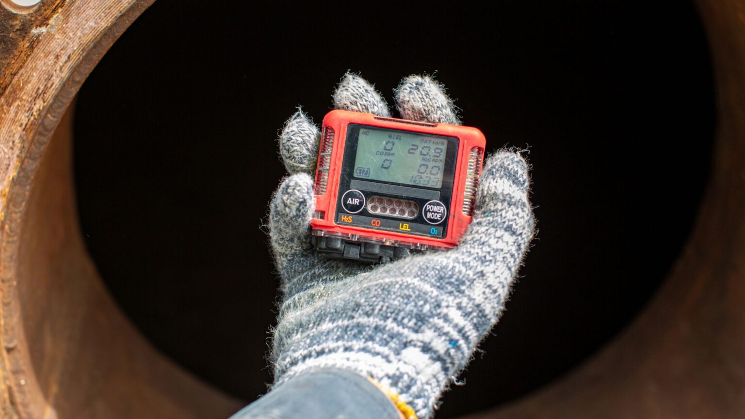 Why Every Home Needs a Radon Detector: Safeguard Your Indoor Air - Dsmradon
