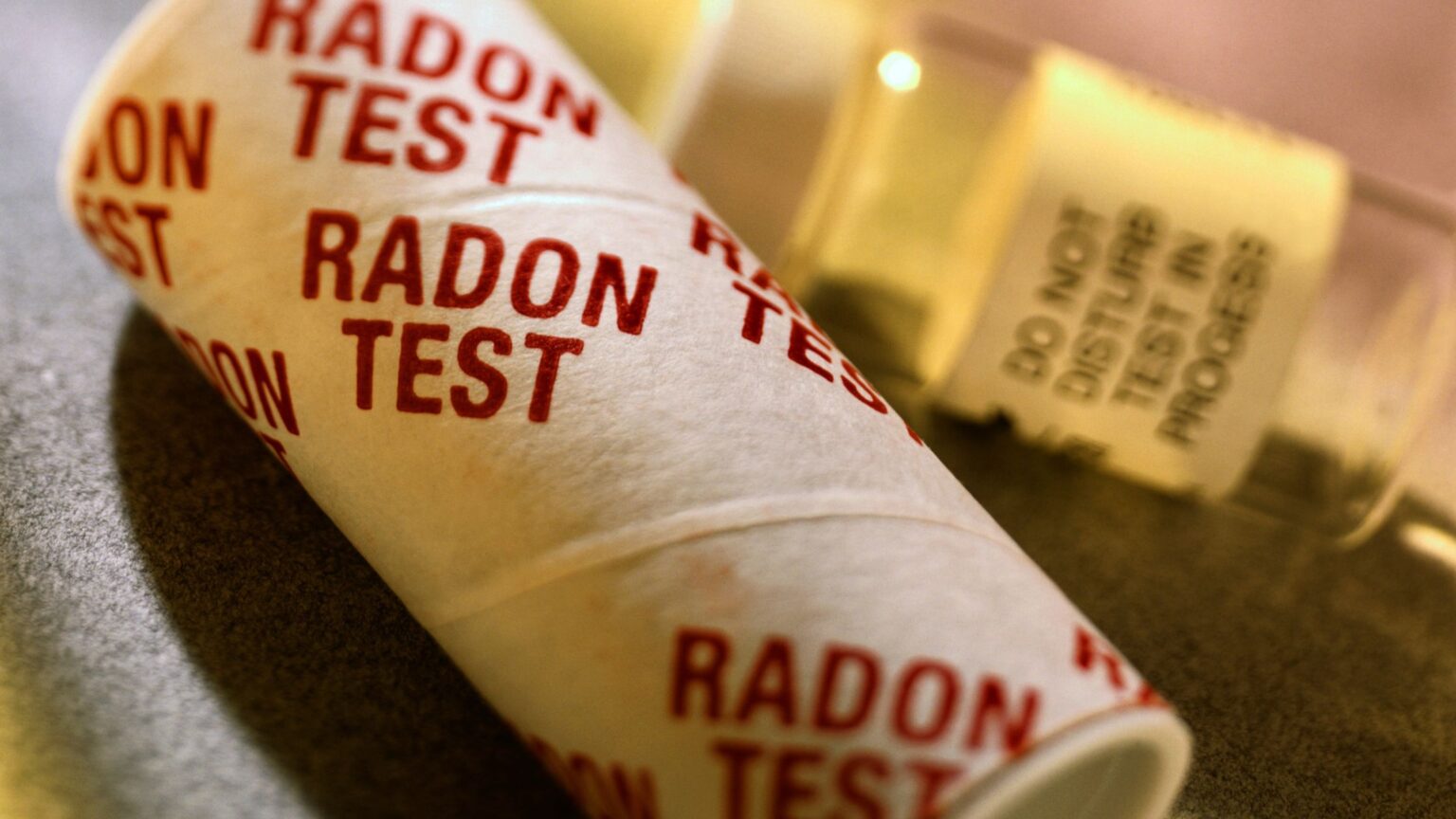 Short vs. Long-Term Radon Tests: Which One Is Right for You? - Dsmradon