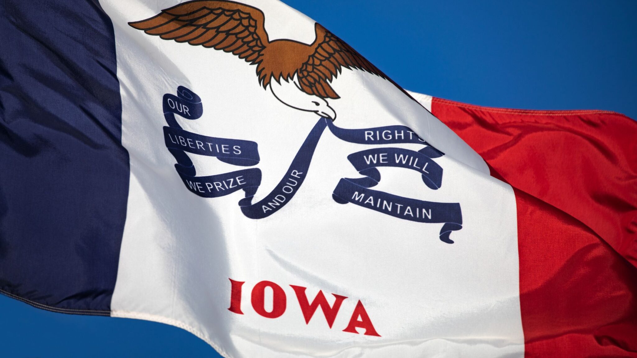 Understanding Radon Dispersion in Iowa Weather - Dsmradon